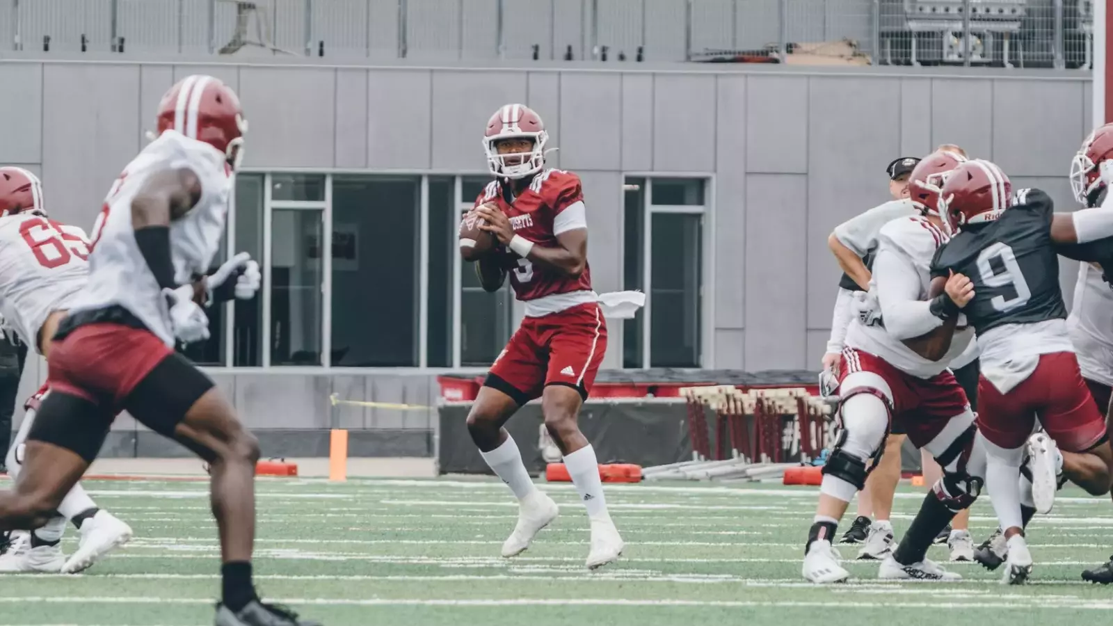 Massachusetts Football Kicks Off 2023 Season At New Mexico State ...