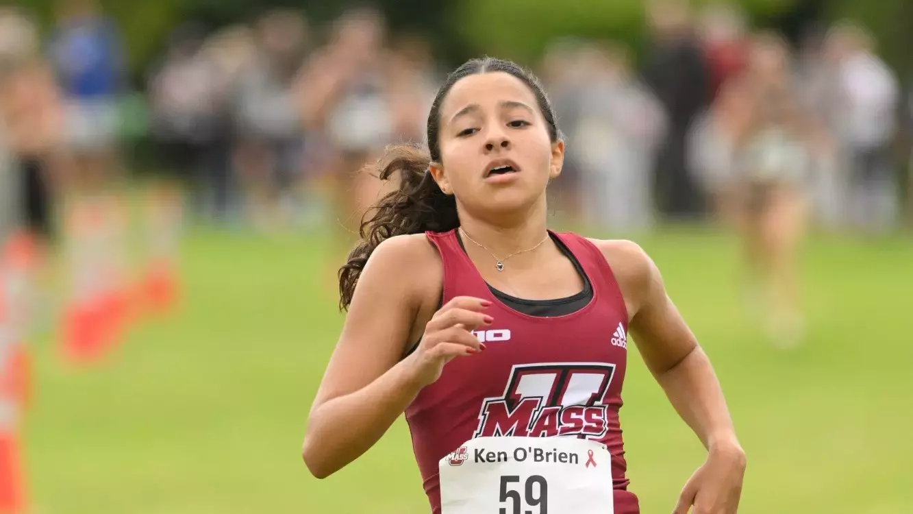 Women's Cross Country Sees Action At CCSU Mini Meet - University of Massachusetts Athletics