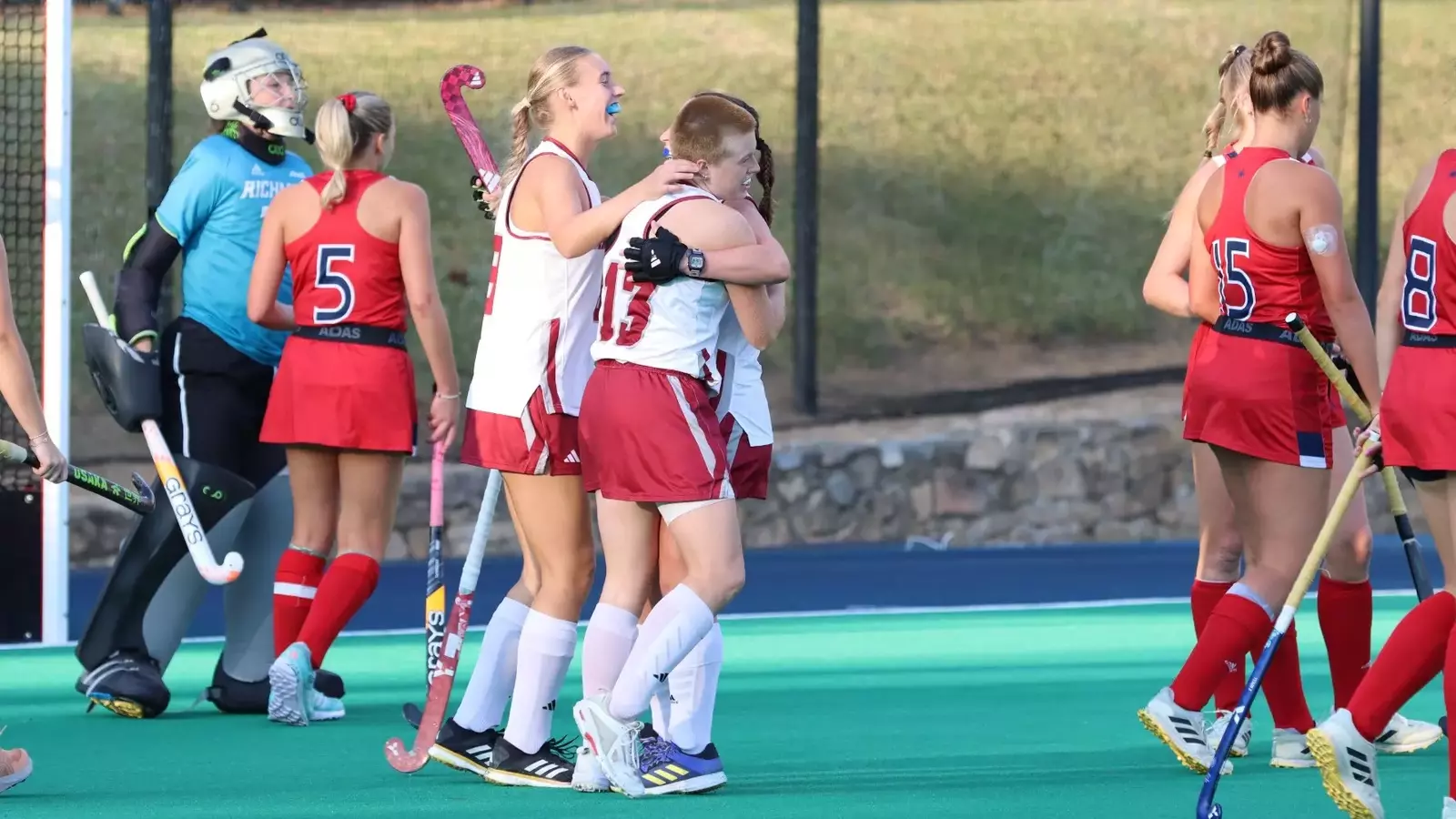 Minutewomen Claim A-10 Regular Season Championship With 3-0 Shutout Win ...