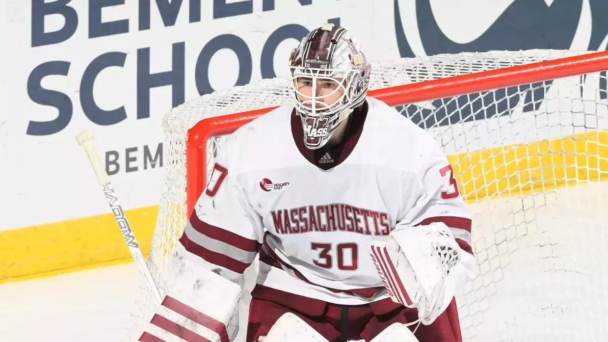 UMass’ Hrabal Tabbed Hockey East Stop It Goaltending Goaltender Of The ...