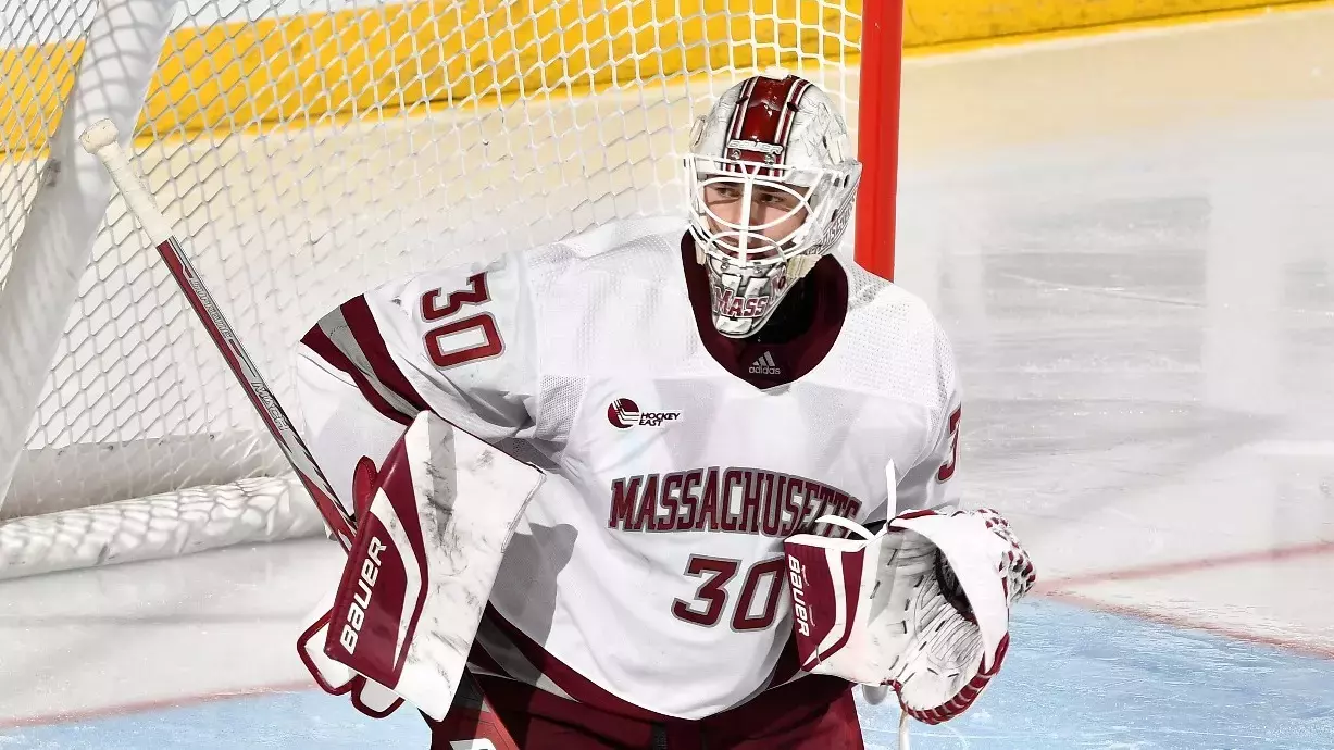 Freshmen Help #12/10 Massachusetts Hockey To 2-0 Win At UConn ...
