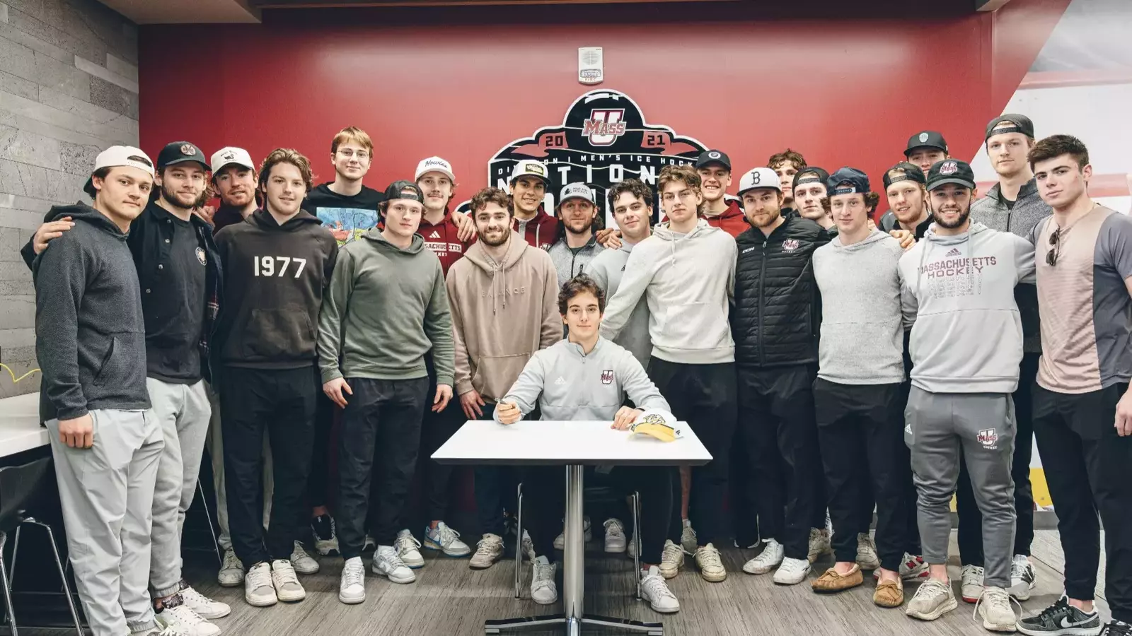 Massachusetts Hockey's Ufko Signs Three-Year Entry Level Contract With Nashville Predators ...