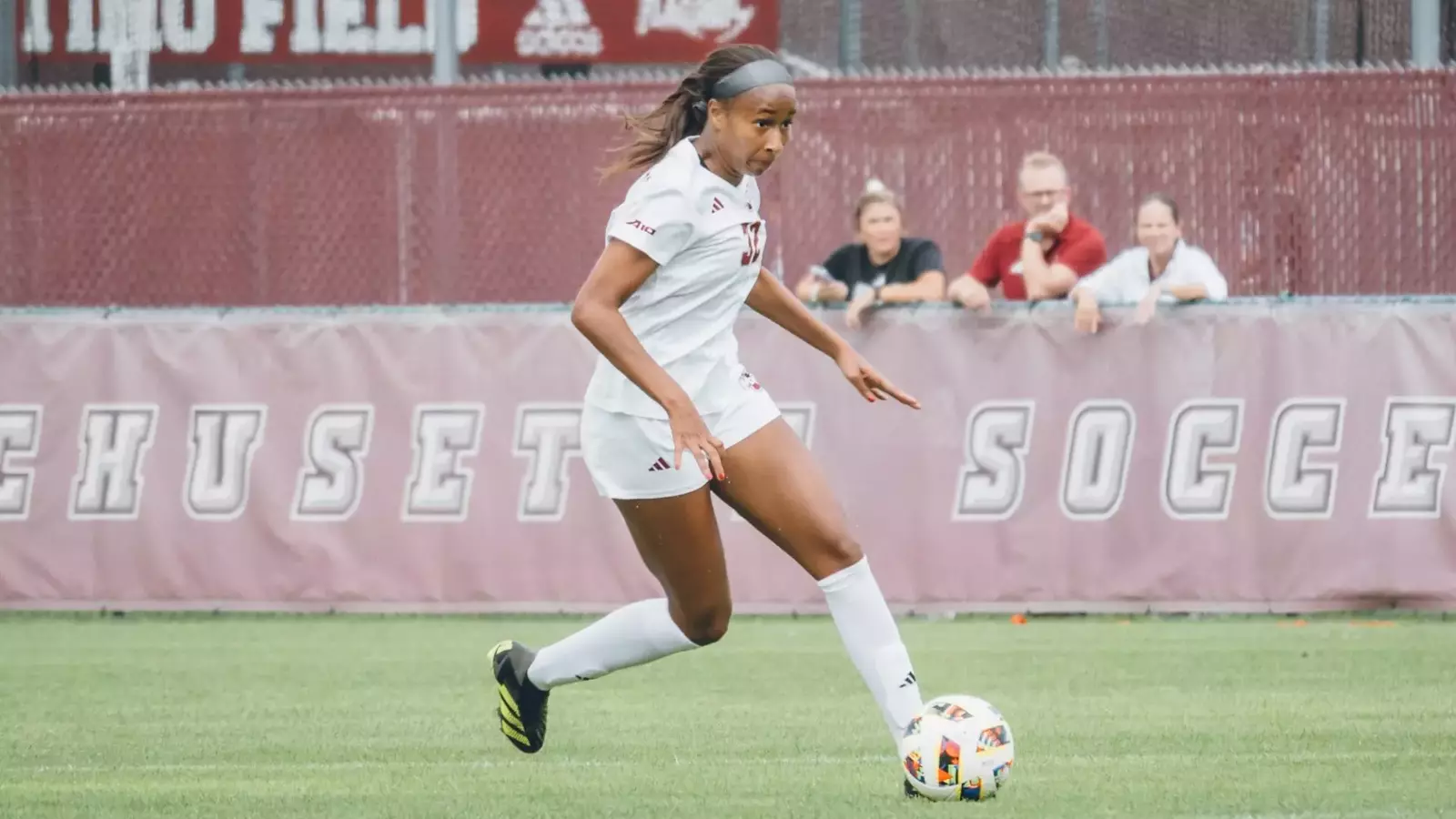 Women’s Soccer Defeats Boston College, 2-1 - University of ...