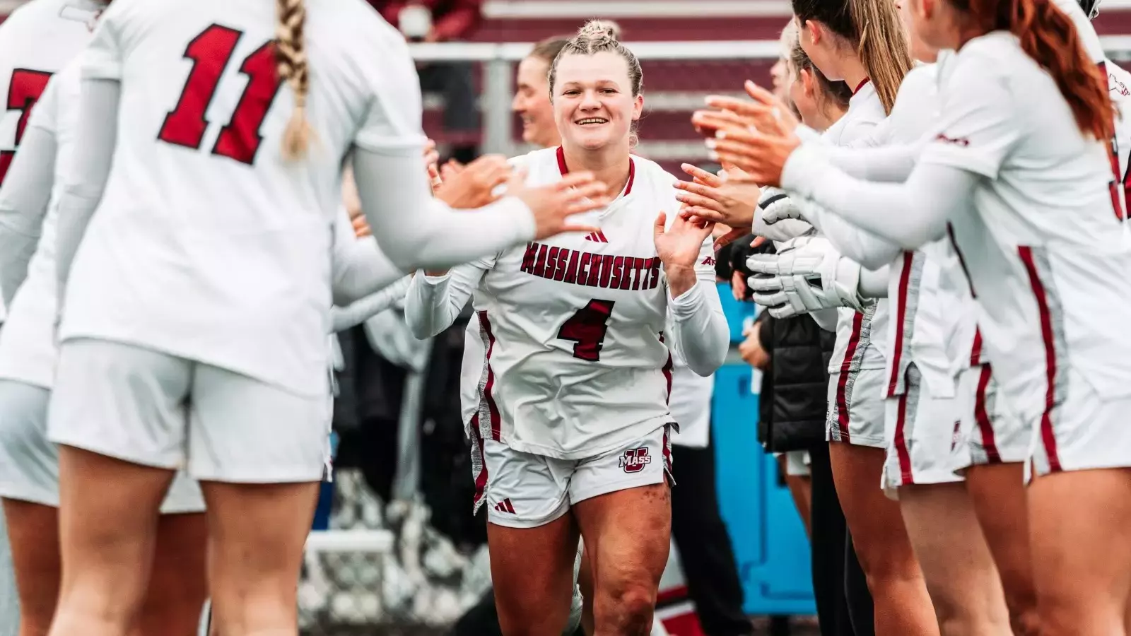 Minutewomen Clinch A-10 Regular Season Title With 20-13 Win Over St ...