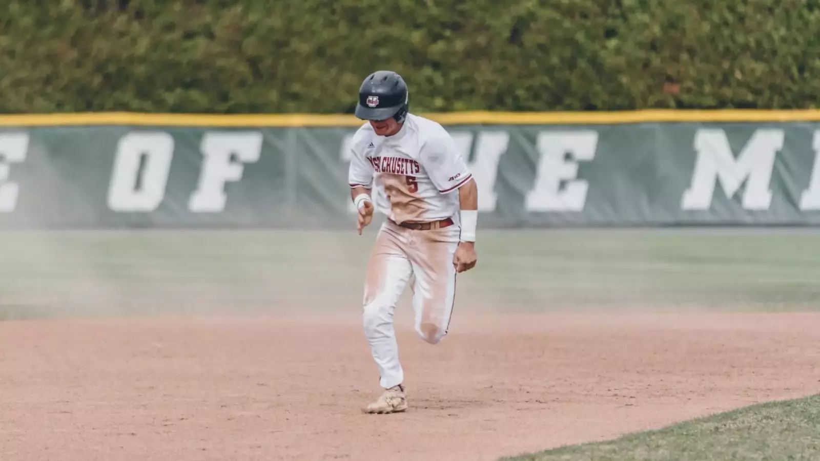 Baseball Drops Rubber Match To George Mason, 12-1 - University of ...