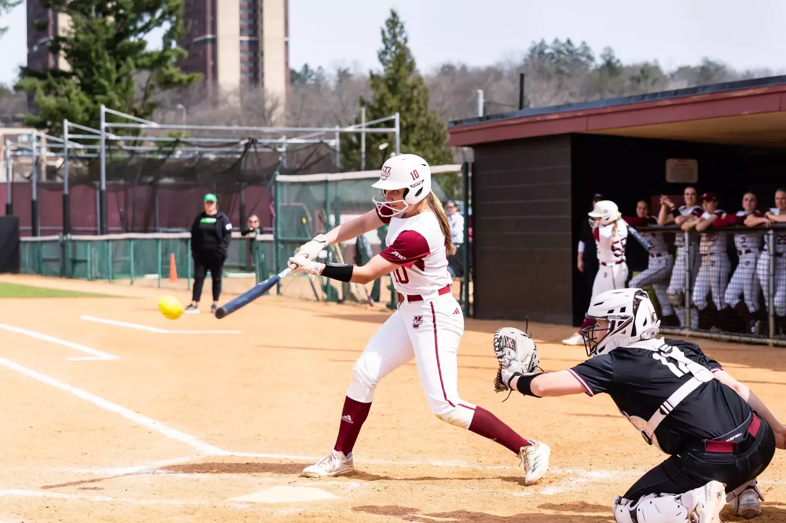 Softball Swept by Fordham - University of Massachusetts Athletics