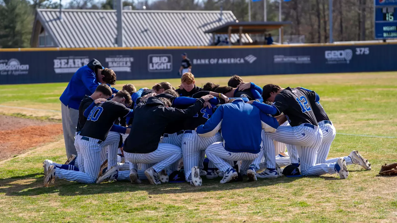 UNC Asheville - Official Athletics Website